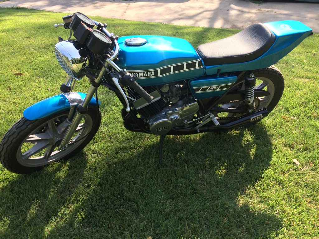 Yamaha RD400 1976 Blue – Roys Rides